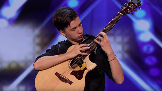 AGT guitarist stuns judges with solo guitar arrangement of Beethoven’s ... AGT guitarist stuns judges with solo guitar arrangement of Beethoven’s ...